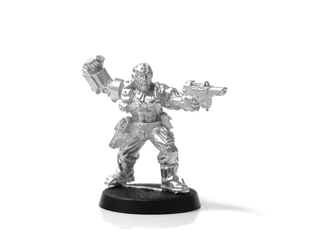 Catachan Commander with Power Fist, миниатюра Warhammer 40k (Games ...