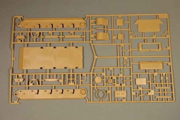 Academy 13502 German T-34/76 747(r) 1/35 сборная масштабная модель ...