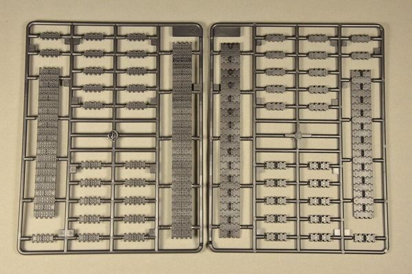 Academy 13502 German T-34/76 747(r) 1/35 сборная масштабная модель ...