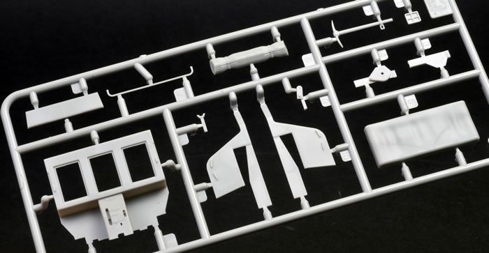 1/35 Krupp Protze Kfz.69 із 37-мм гарматою Pak-36, пізня версія (Bronco ...