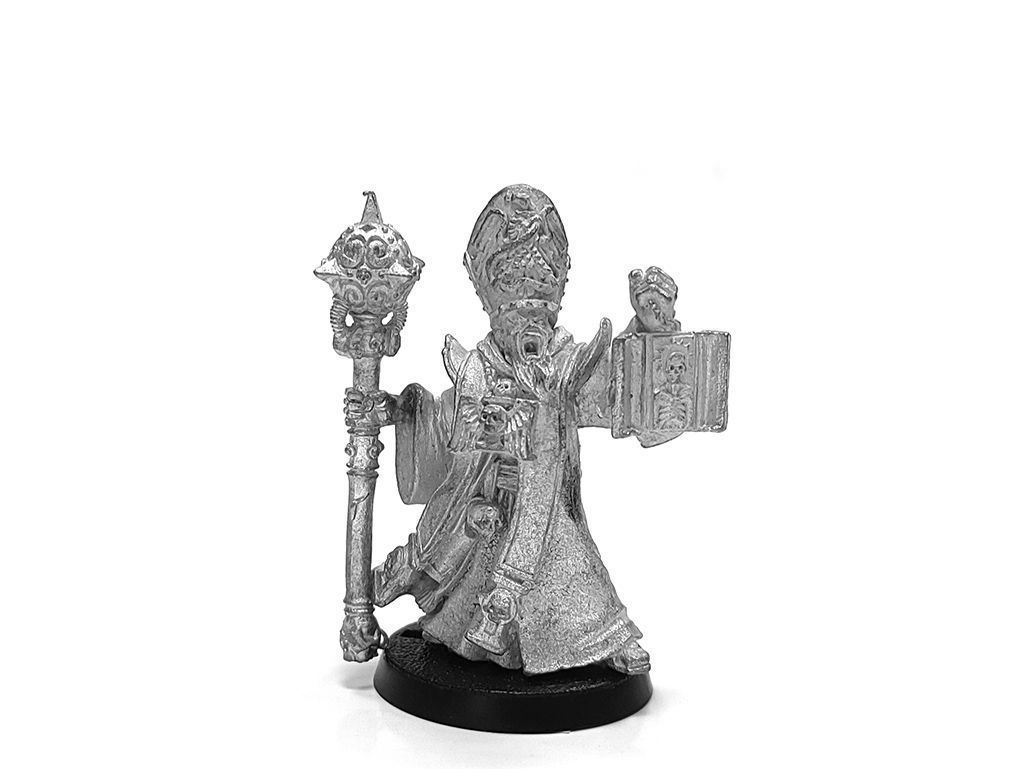 Конфессор, миниатюра Warhammer 40k (Games Workshop), металлическая