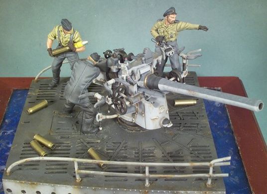 54 мм Type VIIC U-Boat deck gun and crew - ModelKits. Сборные ...
